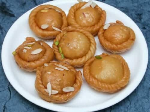 Chandrakala Recipe - Awesome Cuisine