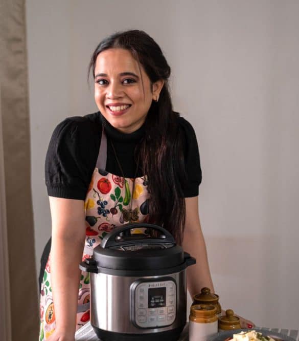 18 Famous Food Bloggers in India to Follow For 2024 - Awesome Cuisine