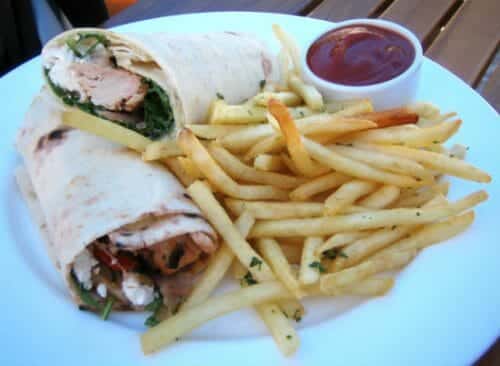 Greek Style Chicken Wraps Recipe - Awesome Cuisine