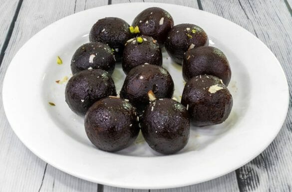 Kala Jamun Recipe - Awesome Cuisine