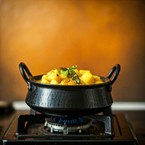 Aloo Recipes for Dinner: Easy and Delicious Options - Awesome Cuisine